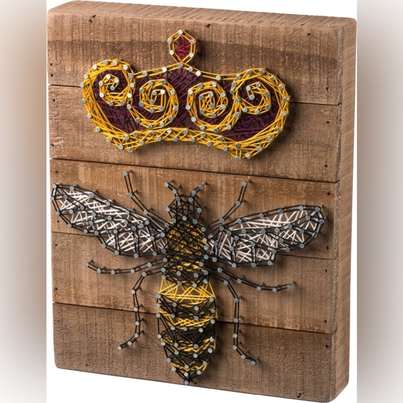 Primitives by Kathy | Accents | Queen Bee String Art | Poshmark